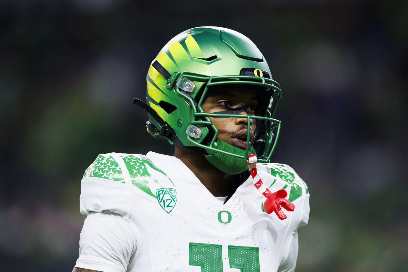 Denver Broncos select Oregon WR Troy Franklin with the 102nd overall ...
